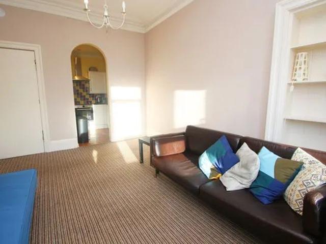 Marwick Street, Glasgow, G31