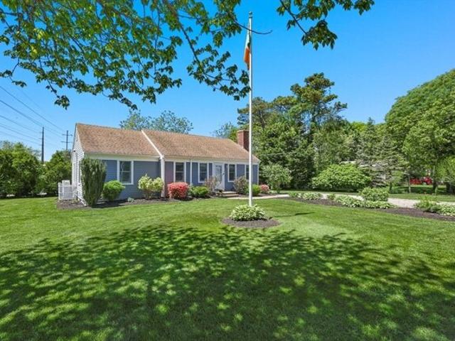 Mary David Rd, Yarmouth, Home For Sale