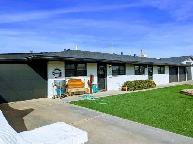 Mary Jane Apartments 2 Bedroom Apartment for Rent at 500 W 4th St, Idalou, TX 79329