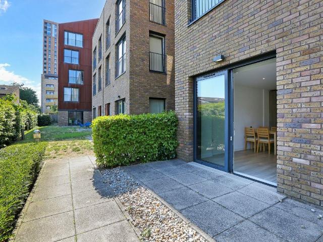 Mary Rose Square, London SE16, 1 bed flat to rent, £1,800 pcm | PrimeLocation