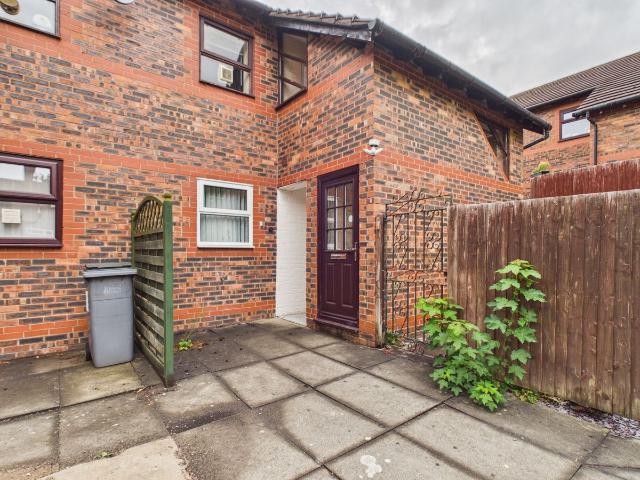 Maryfield Walk, Penkhull ST4, 1 bed flat to rent, £650 pcm | PrimeLocation