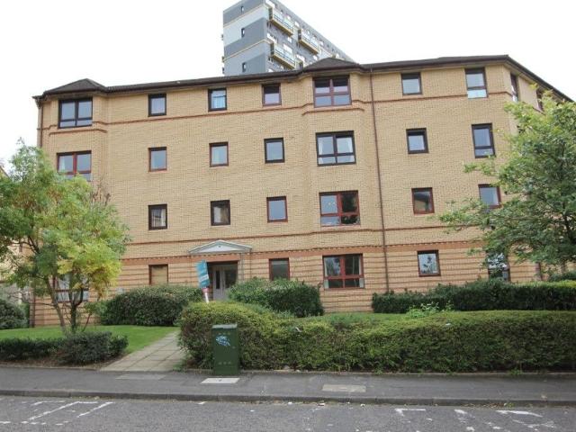 Maryhill, Grovepark Gardens, Unfurnished G20, 1 bed flat to rent, £795 pcm | PrimeLocation