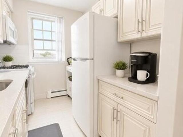 Maryland Ave Apt D, Staten Island, Home For Sale