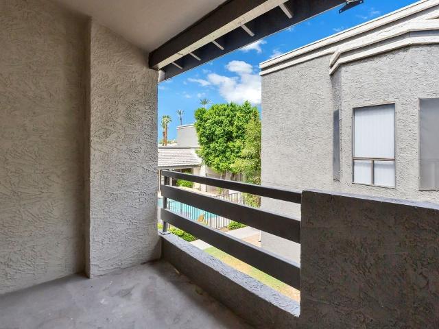 Maryland Court Apartments 2 Bedroom Apartment for Rent at 80 W Maryland Ave, Phoenix, AZ 85013