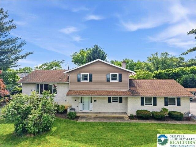 Maryland St, Whitehall, Home For Sale