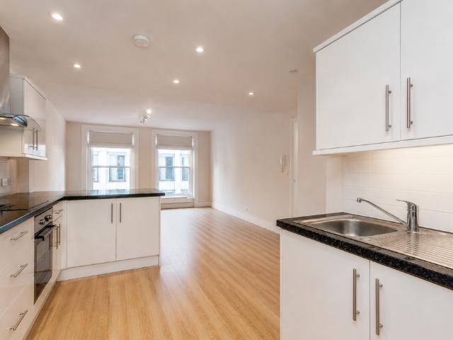 Marylebone High Street, Marylebone, W1U Studio to rent £2,297 pcm £530 pw