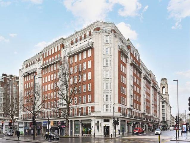 Marylebone Road, London NW1 4 bed flat to rent £6,500 pcm £1,500 pw