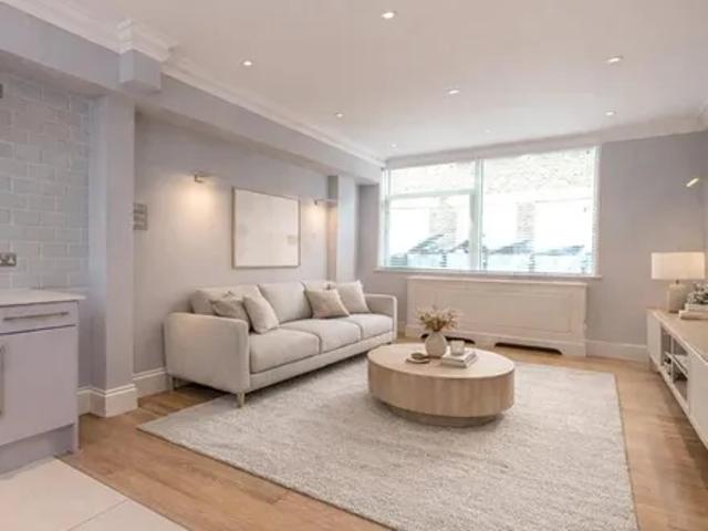 Marylebone Road, London, NW1 5PW, United Kingdom | 2 bed house for rent #118413874 | Rentberry