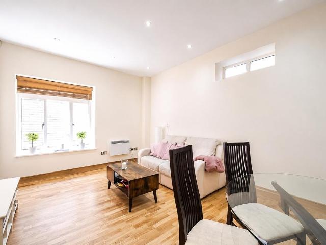 Marylebone Road, London NW1, 2 bed flat to rent, £3,683 pcm | PrimeLocation