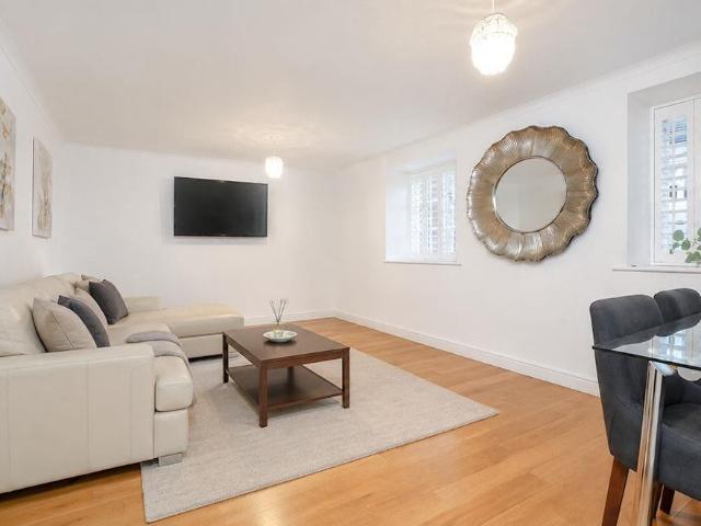 Marylebone Road, Marylebone, London NW1, 2 bed flat to rent, £3,900 pcm | PrimeLocation