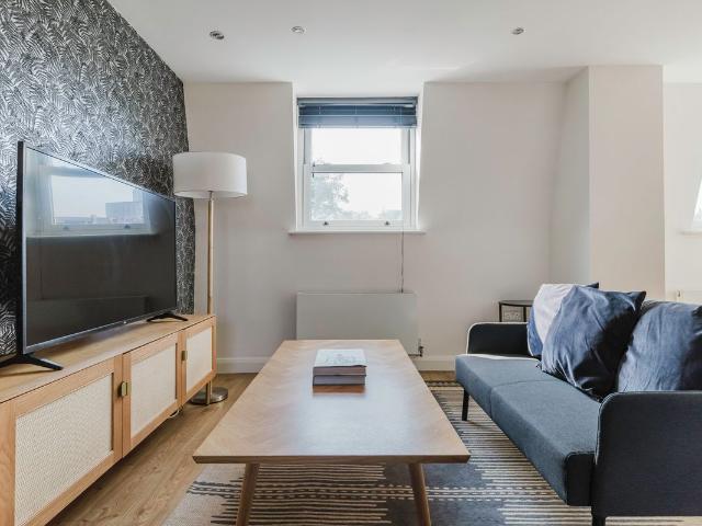 Marylebone W1H, 2 bed flat to rent, £4,200 pcm | PrimeLocation