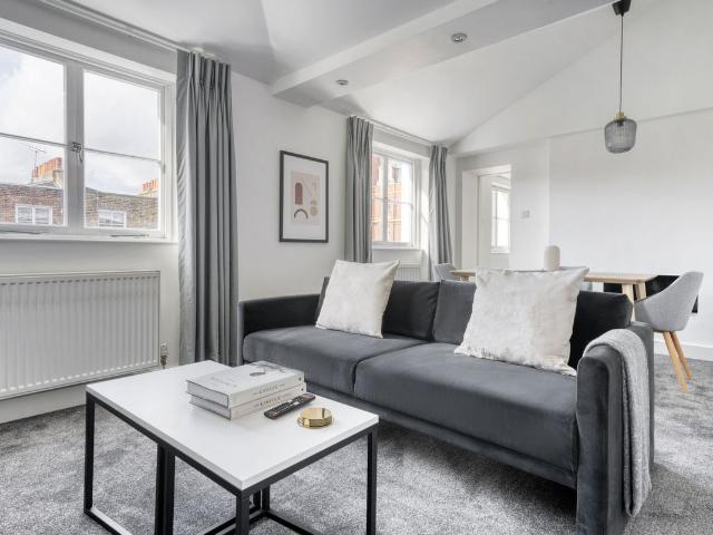 Marylebone W1H, 3 bed flat to rent, £4,990 pcm | PrimeLocation