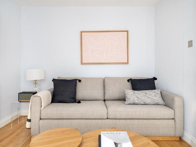 Marylebone W1U, 2 bed flat to rent, £4,280 pcm | PrimeLocation
