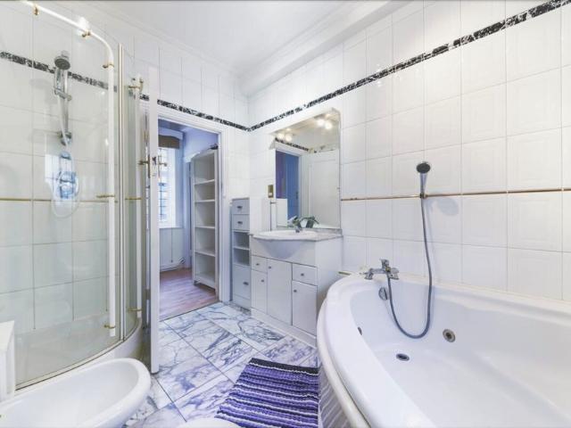 Marylebone, W1U, London
