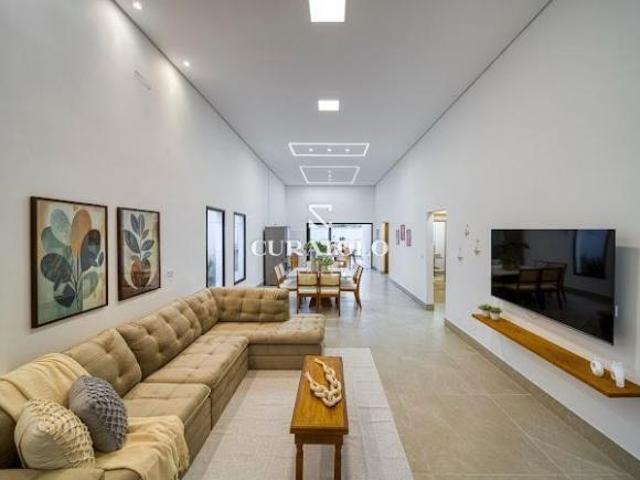 Mar Verde Linda casa térrea em condomínio à venda com 3 suítes e 4 vagas em Caraguatatuba