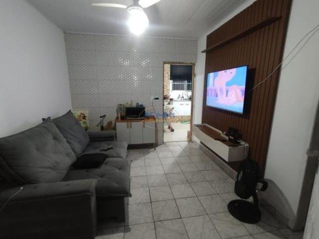 Maracanã Casa de Esquina 2 dorms 350 mil