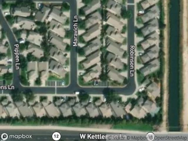 Maravich Ln