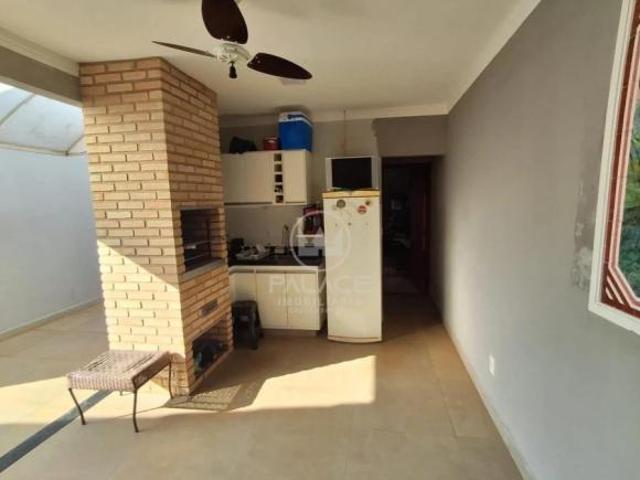 Maravilhosa casa na Vl. Monteiro