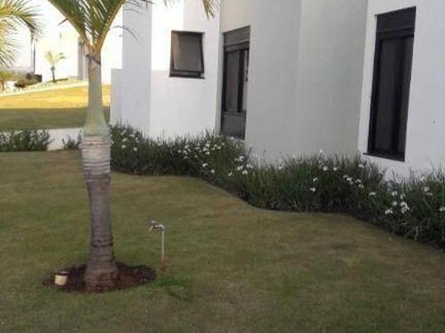 Maravilhosa Casa no Condomínio Fazenda Imperial