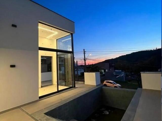 Maravilhosa casa à venda no Condomínio ibi aram Itupeva/SP