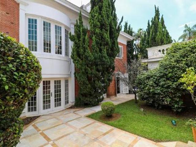 Maravilhosa casa alto padrão p/venda c874m2 06 suites Jd Guedala Morumbi