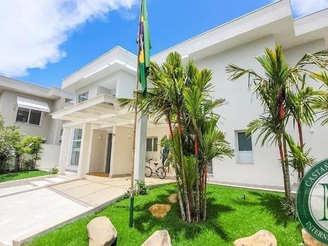 Maravilhosa Casa com 7 Suítes