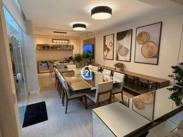 Maravilhosa Casa com 3 dormitórios à venda, 180 m² por R$ 2.250.000 Taba Tamboré Santana de Parn
