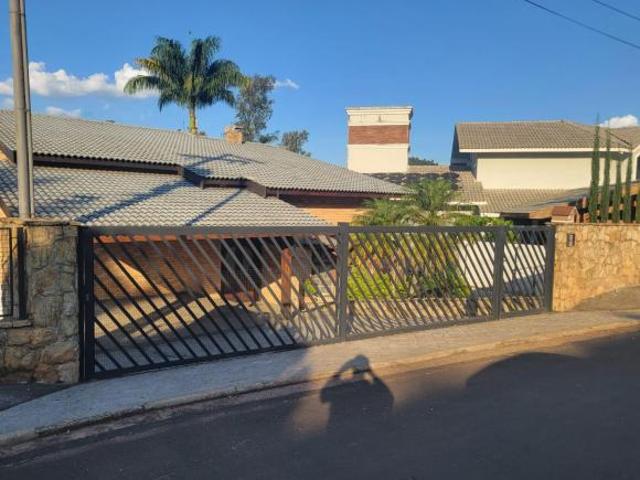 Maravilhosa casa condomínio Palavra daVida cpm com 4 suites no lagao