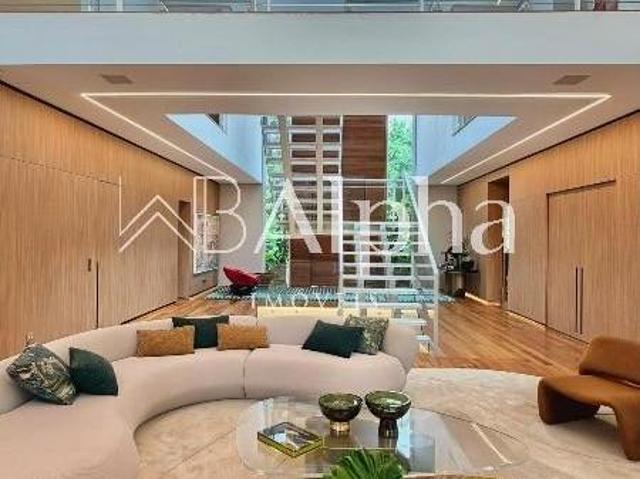 Maravilhosa casa de alto padrão em condomínio no Residencial Tamboré1, Barueri SP, 3.167,00 m² de á