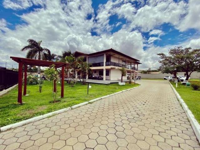 Maravilhosa casa disponível em Arniqueiras