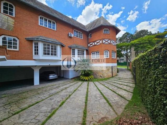 Maravilhosa casa em Alphaville residencial zero, muito espaço, alto padrão