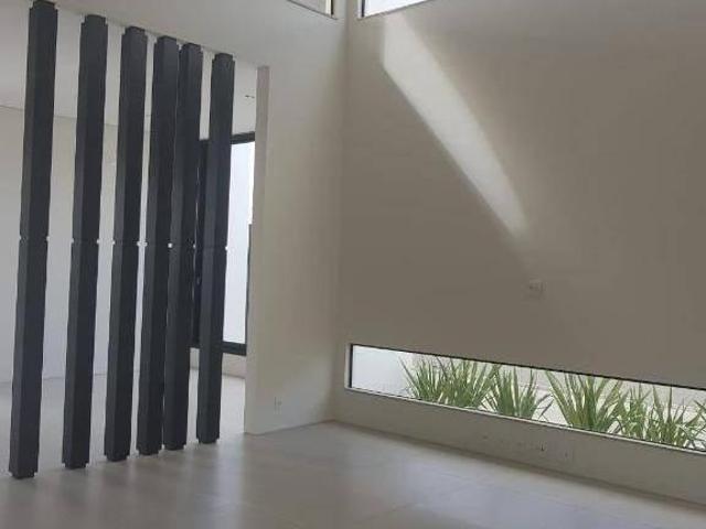 maravilhosa casa em condomínio