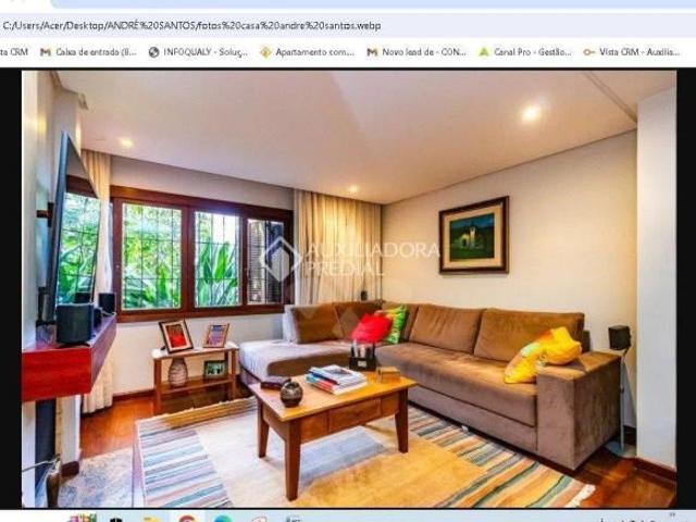 MARAVILHOSA CASA EM CONDOMÍNIO, COM ENTRADA INDIVIDUAL, E ÁREA DE LAZER COMPARTILHADA!A