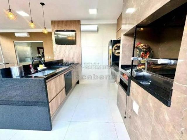 Maravilhosa Casa em Condomínio com 3 Dormitórios para Venda Parque Residencial Damha IV