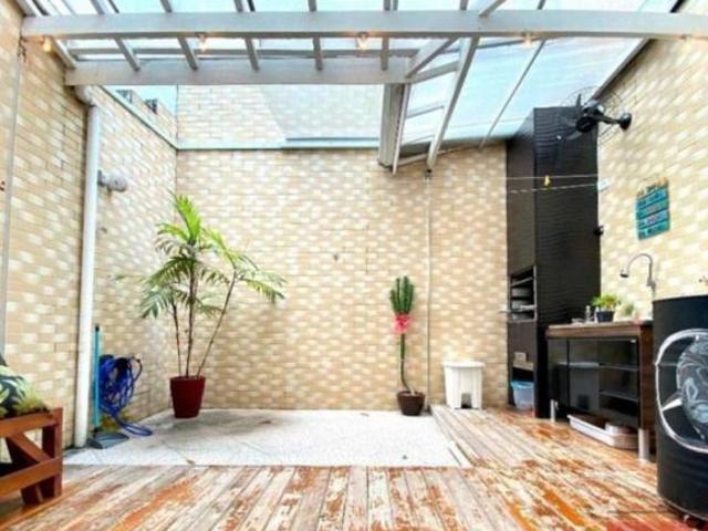 Maravilhosa casa em condomínio à venda na Vila Prudente, 3 quartos, 1 suíte, 2 banheiros, 2 vagas de