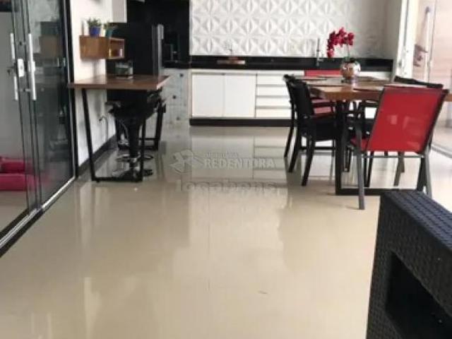 Maravilhosa Casa em Condomínio para Venda 3 dormitórios / Condomínio Gaivota I