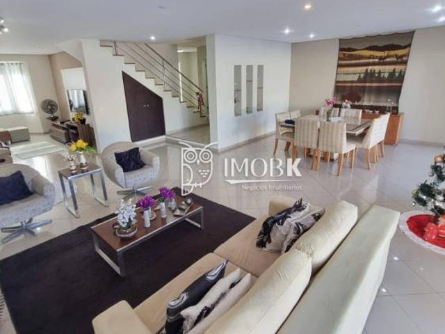 Maravilhosa Casa em estilo Americano com 5 suítes à venda, 518 m² por R$ 2.900.000 Portal do Paraí
