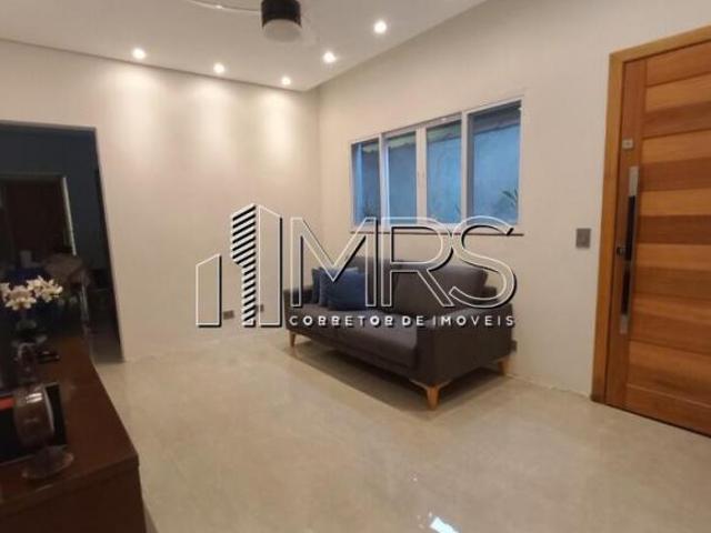 Maravilhosa Casa Geminada 2 Quartos no Mirim Praia Grande SP