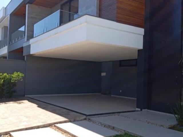 Maravilhosa casa Padrão A, 207m² 3 dormitórios, 1 suíte, Centenário, Sapiranga