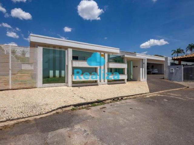 MARAVILHOSA CASA TÉRREA, 4 SUITES, COM HABITE SE, LAGO NORTE