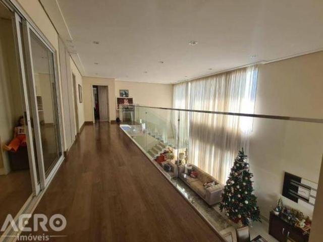 Maravilhosa casa Vila Lobos 4 suítes