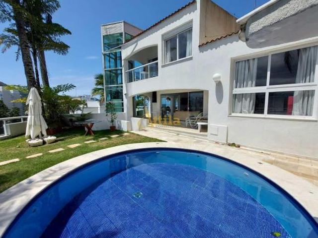 Maravilhosa casa 5 suítes, vista mar, Península