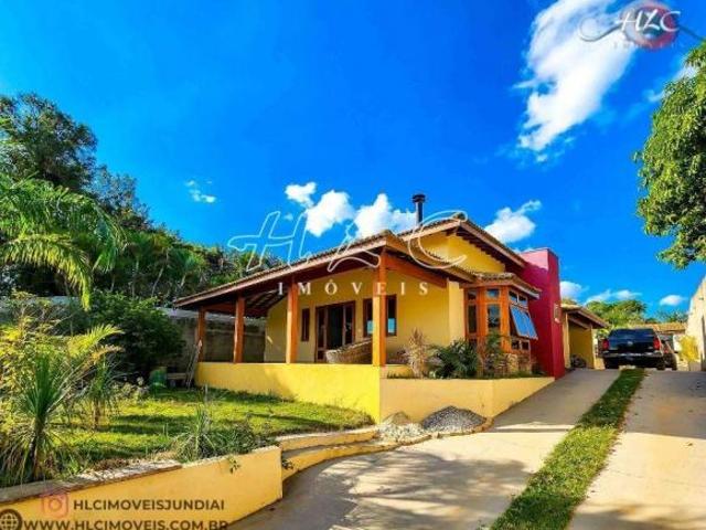 Maravilhosa Chácara Casa à Venda no Bairro Champira no Condomínio aberto Viven