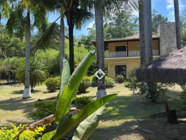 Maravilhosa Chácara com 3 dormitórios à venda, 1590 m² Condomínio Lagoinha Jacareí/SP