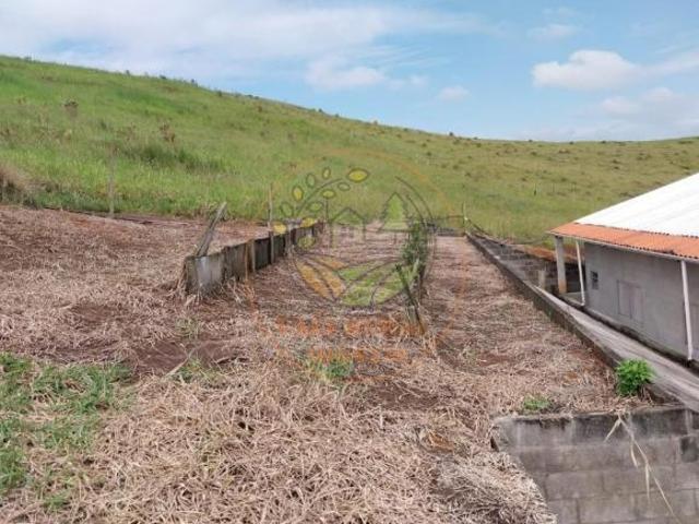 MARAVILHOSA CHÁCARA COM LINDA VISTA NA ZONA NORTE DE SÃO JOSÉ DOS CAMPOS SP CH00351
