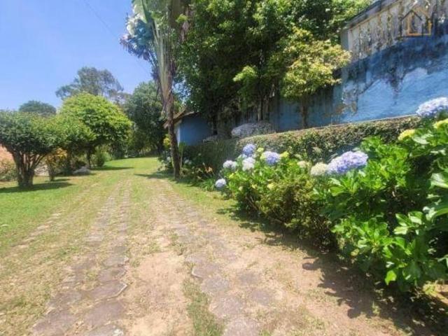 Maravilhosa chácara em Pinhalzinho 3.700 m² imóvel com duas casas confira!