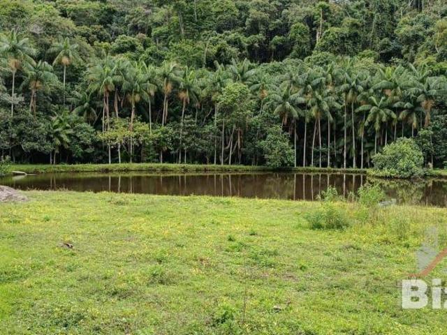 Maravilhosa fazenda encravada na Serra do Japi