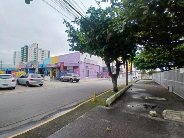 Maravilhosa Kitinete à Venda no Ocian, Praia Grande 1 Vaga