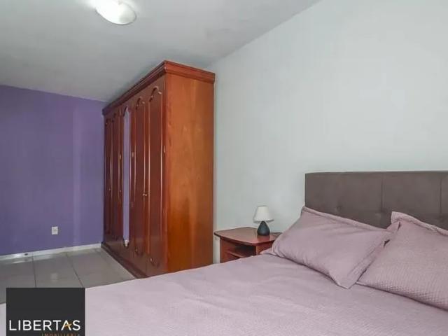 Maravilhosa Residência em condomínio com 4 dormitórios sendo 1 suíte