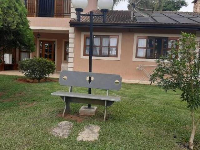 Maravilhosa residencia no condomínio palavra da vida com 3 suites piscina, com 1.200mt